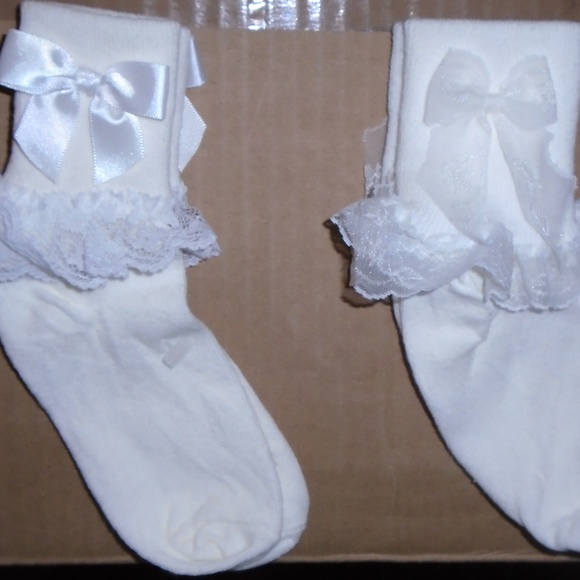 Accessories | Vintage 2 Pair Adorable Dressy Bobby Socks | Poshmark